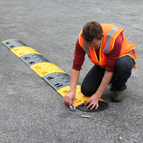 Yellow | Black heavy Duty Rubber Speed Humps Signs For Sale | Highway 1